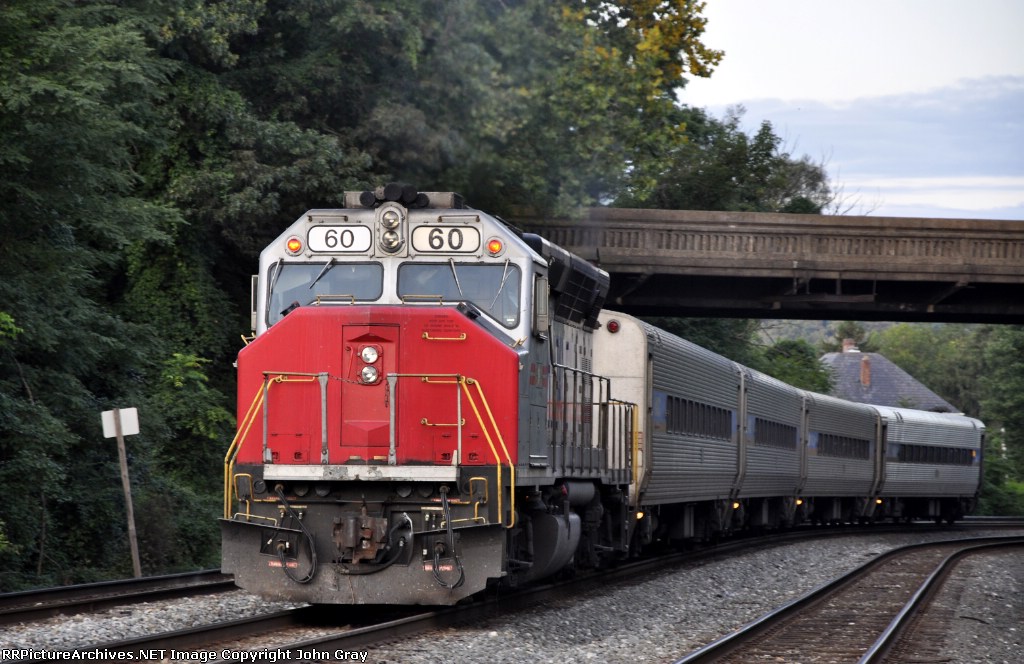MARC 60(GP40WH-2) ex- KCS 771(GP40), CR 3136(GP40), PC 3136(GP40) pushes P847-04 towards ...